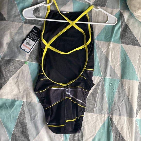 Speedo | Swim | Nwt Speedo Infinite Pulse Black And Yellow Cross Back ...